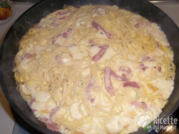 Frittata di Spaghetti - Ricette Spaghetti